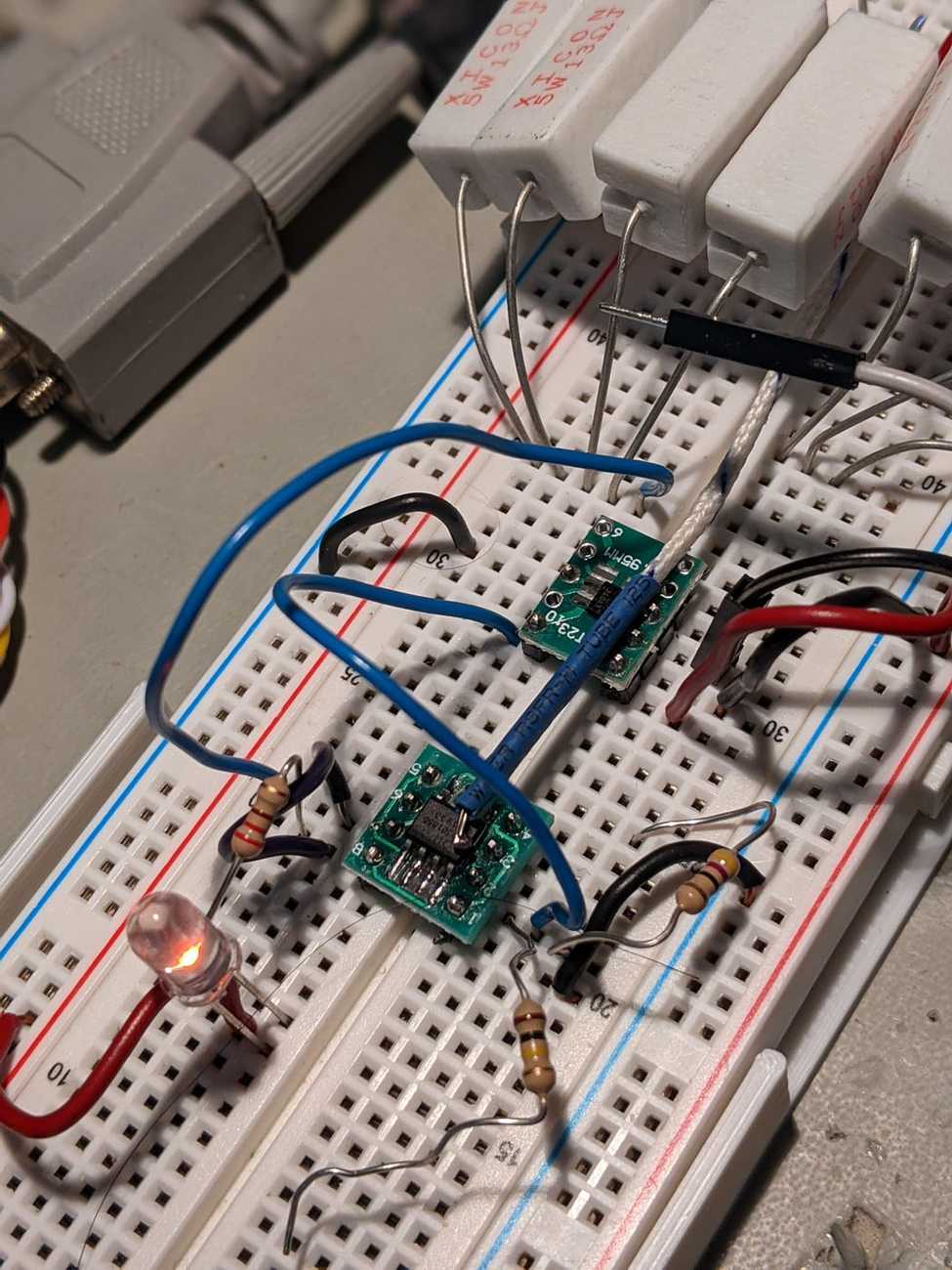 Gate driver test: PWM switching a half-amp at 80 kHz PWM with a MOSFET ...